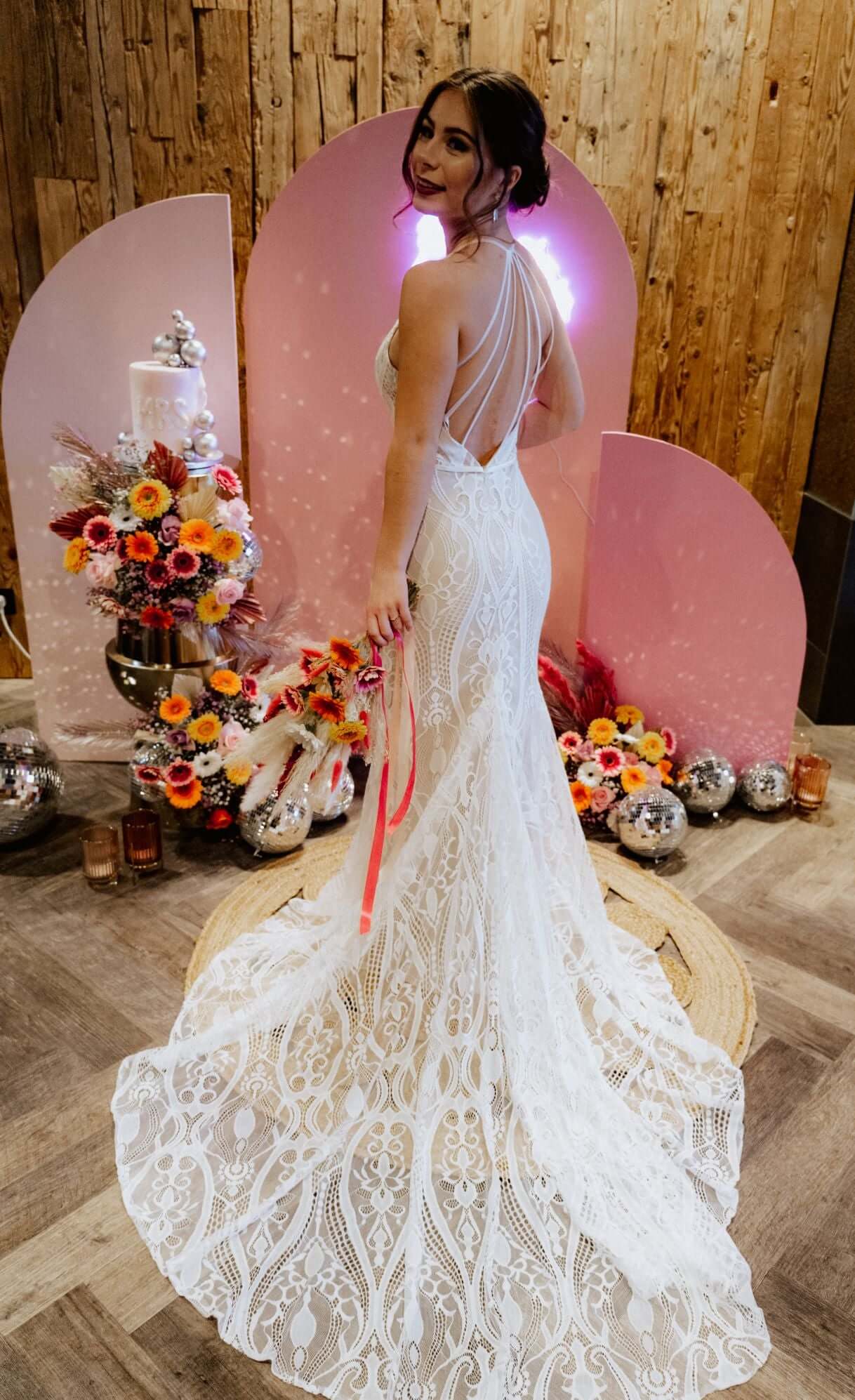 BEVERLY Brautkleid online kaufen - LÉNAIA Bridal